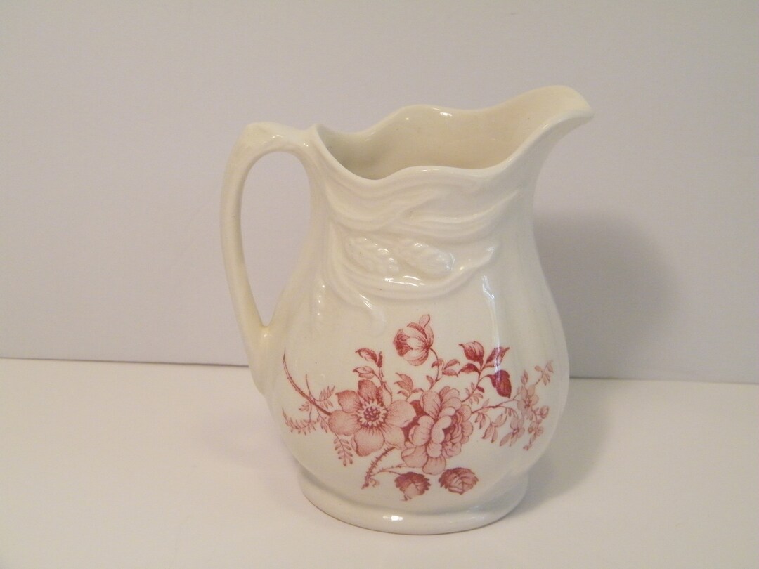 Clarice Cliff Creamer Pitcher in Charlotte Pattern, Vintage Royal ...