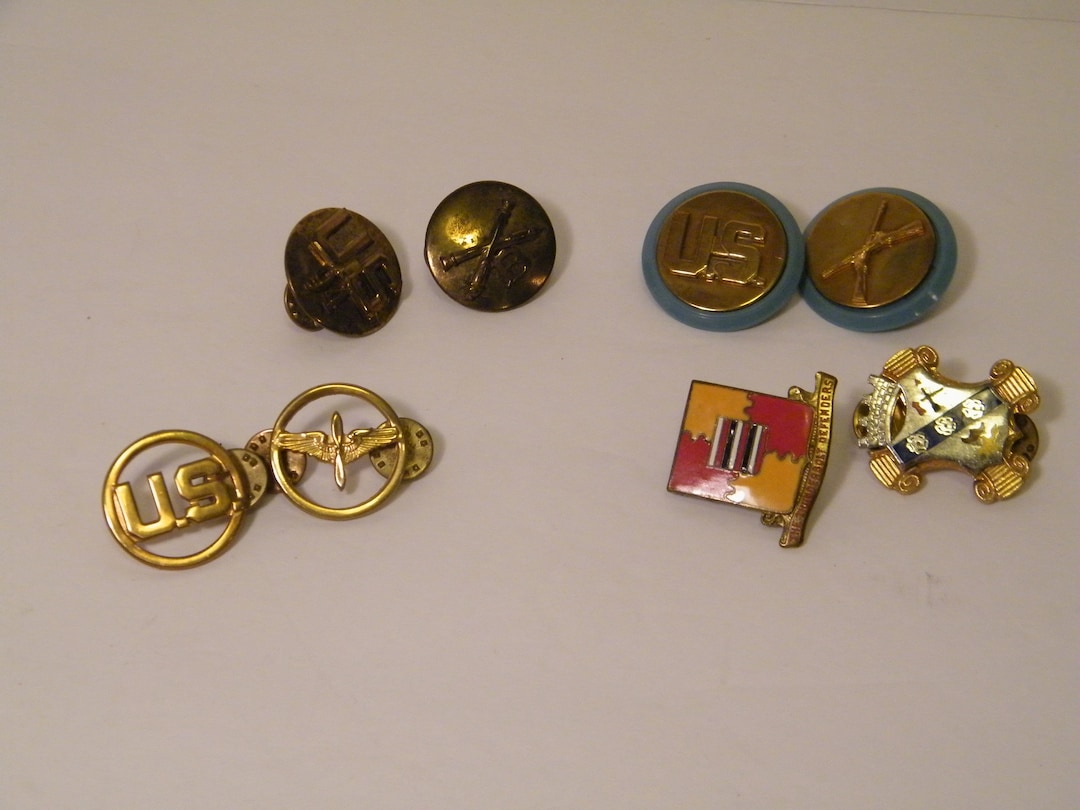 CHOICE U S Military Insignia Lapel Pins, Vintage Army Combat, Aircraft ...