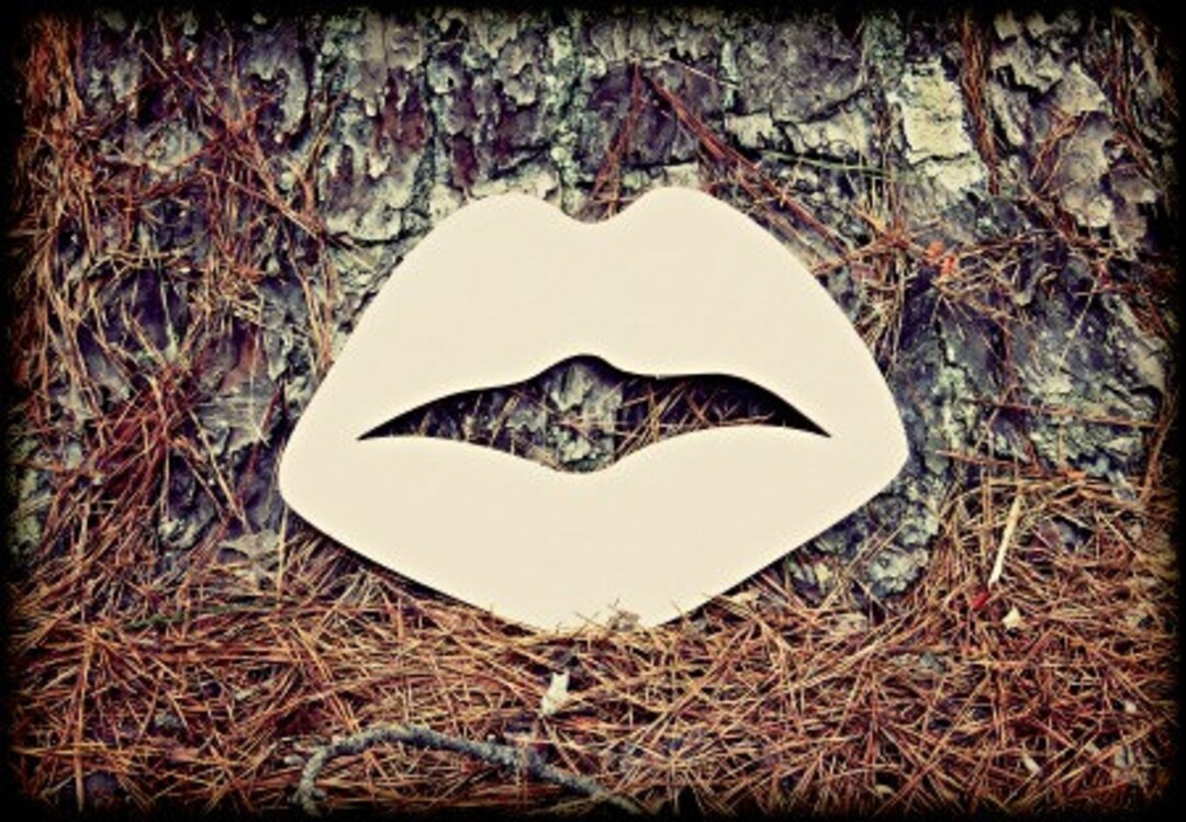 Paris Lips Unfinished Wooden Craft Shape, Do It Yourself, Wooden Lips ...