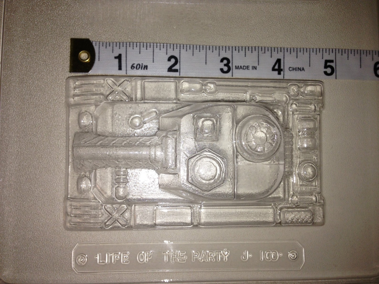 J100 Chocolate Novelty Mold - Army Tank 2-piece - Etsy