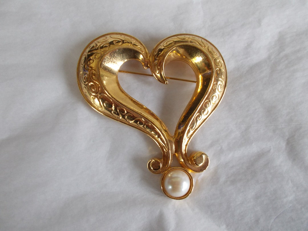 Vintage Large Avon Heart and Faux Pearl Brooch - Etsy
