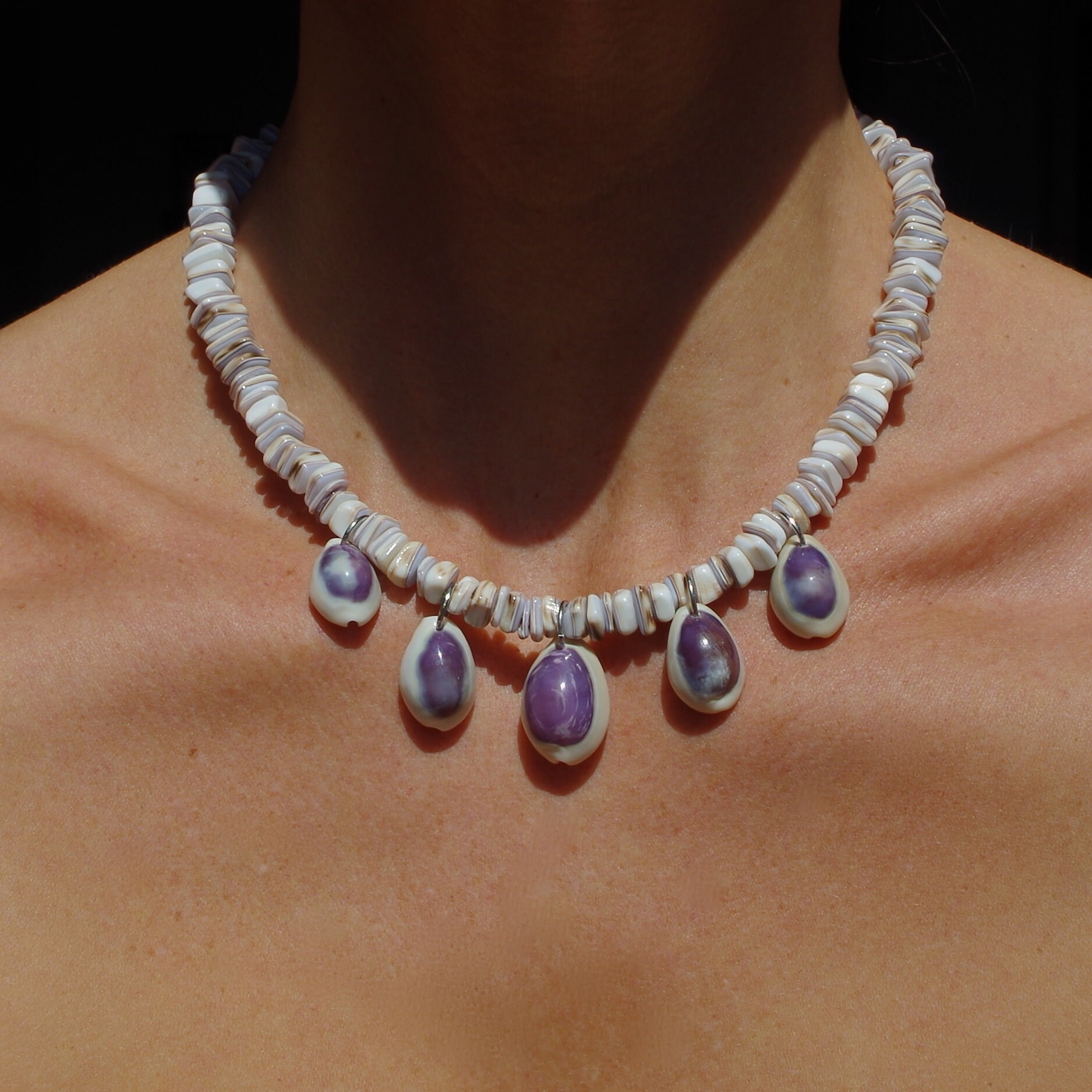 Free Spirit Purple Top Erones Cowry Seashell Violet Tiger Cowry Puka ...