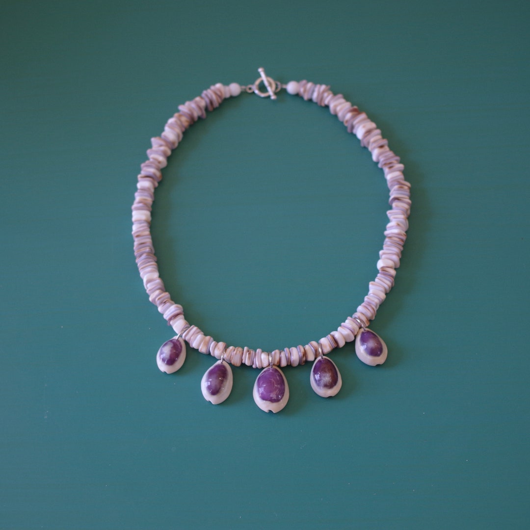Free Spirit Purple Top Erones Cowry Seashell Violet Tiger Cowry Puka ...