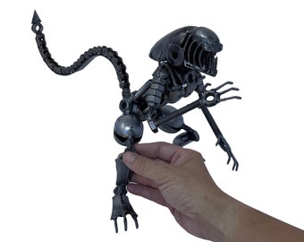 Alien Xenomorph Gift - Etsy