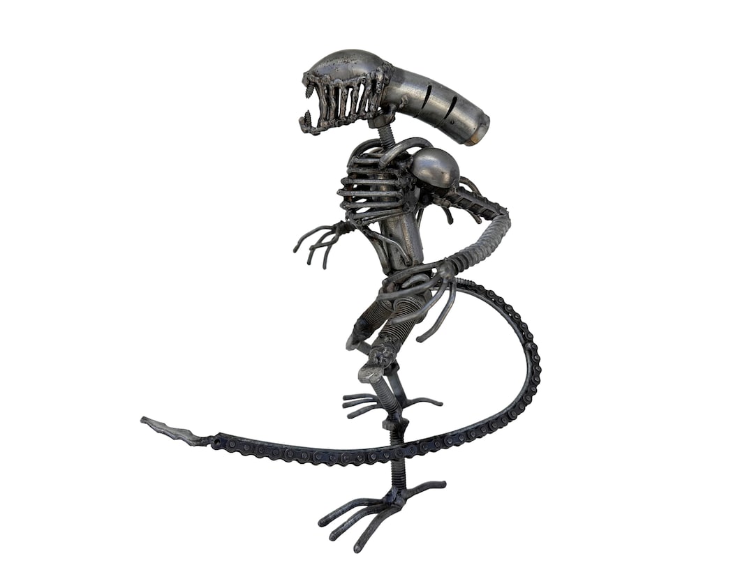Xenomorph Inspired Sculpture. 8 Inches Tall. 100% Handmade. All ...