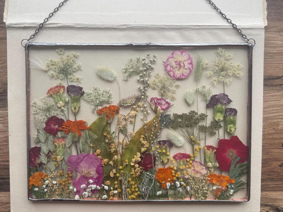 Personalized Birth Flower Bouquet: Pressed Flower Family Keepsake - Etsy