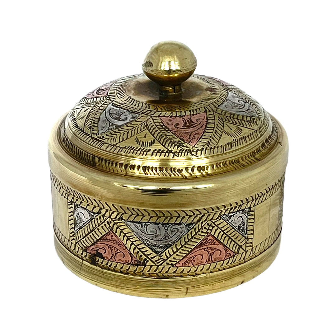 Vintage Cairo Ware Brass Round Box, Small Middle Eastern, Brass Silver ...