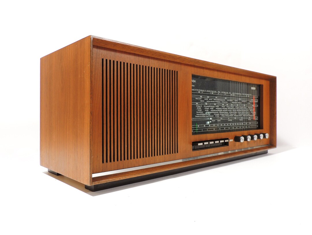 Vintage Mid Century Modernist Era West German SABA Lindau E Tube Radio ...