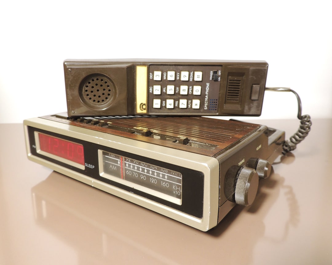 Collectible Vintage Spectra Phone Alarm Clock AM/FM Radio - Etsy