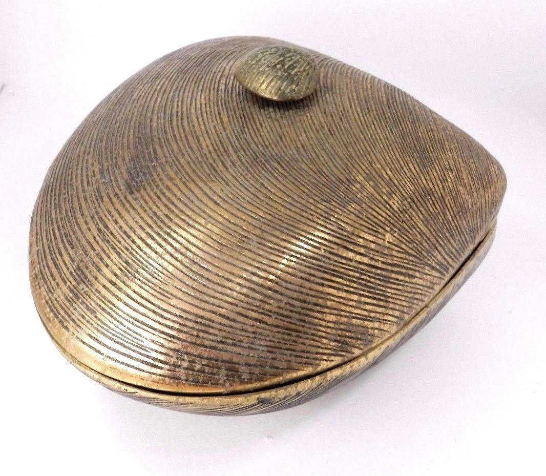 Modernist Era Hollywood Regency Metal Seashell Gilt Decorated | Etsy