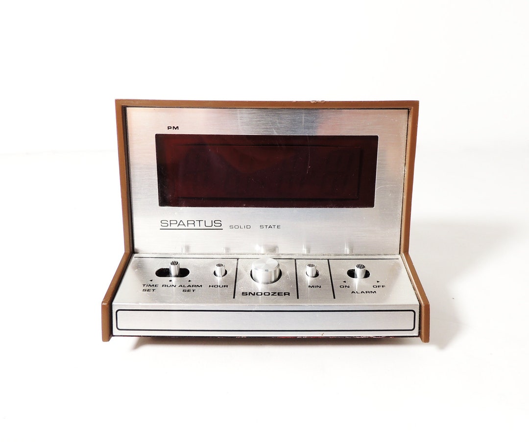 Collectible Modernist Era Spartus Alarm Desk Clock - Etsy