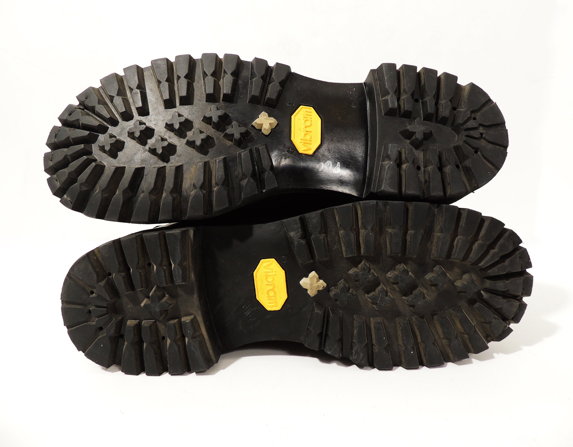 Original Red Wing Shoes 3527 Black Vibram Sole Gore-tex Steel | Etsy