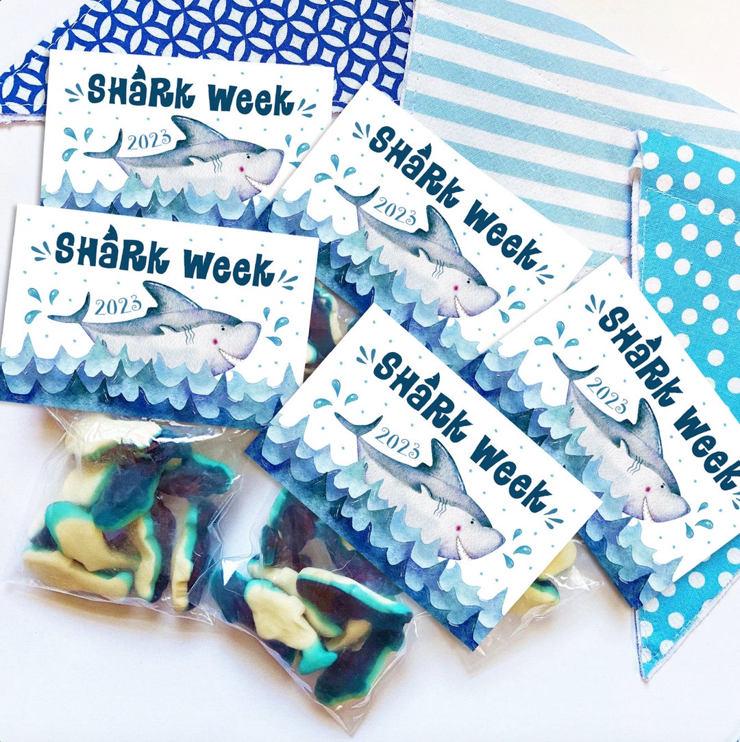 Party Favor Set Treat Bag Gift Tag Gummy Sharks Shark Week Theme Party ...