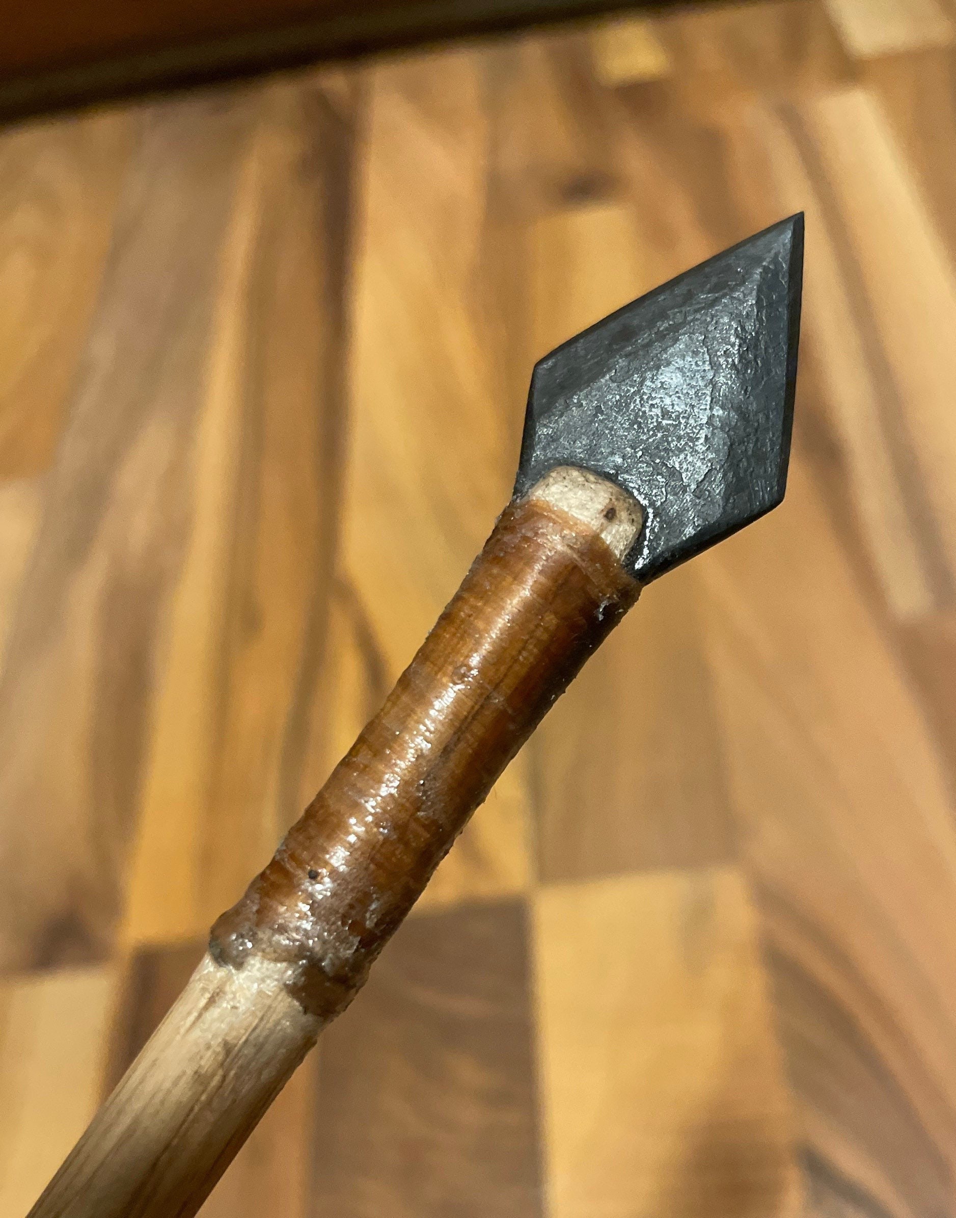 Traditional Medieval European Archers Arrow, Hand Forged Steel Tip ...