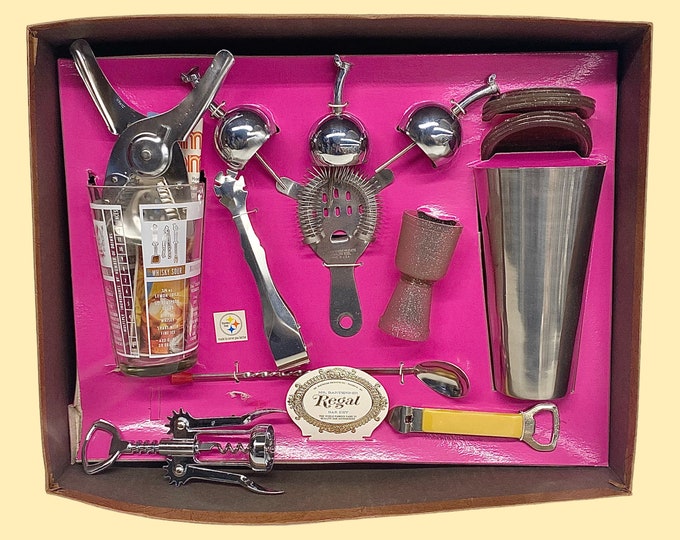 Vintage Mr. Bartender Regal Bar Set Retro 1960s Mid Century Modern ...