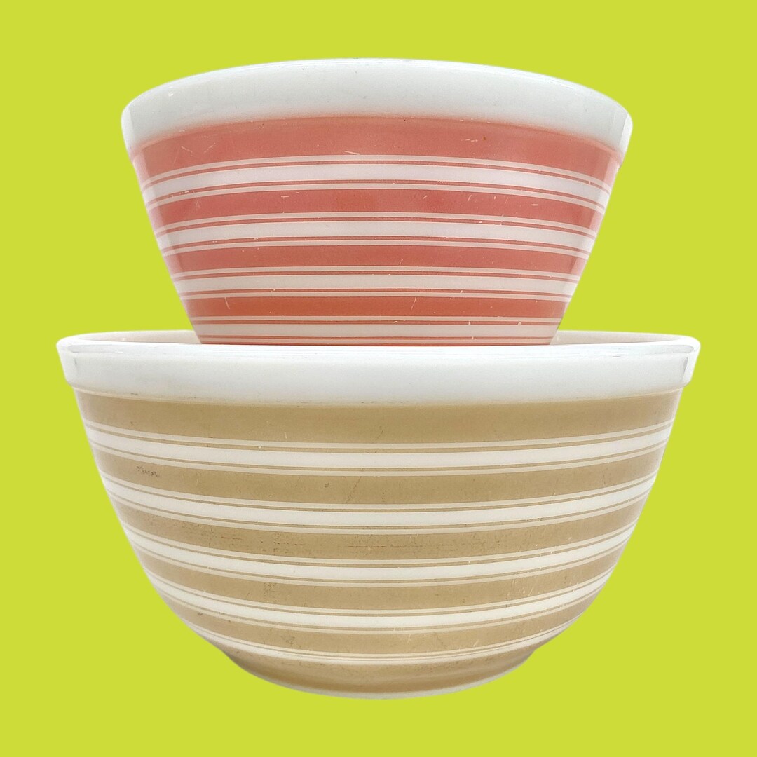 Vintage Pyrex Mixing Bowls Retro 1960s Mid Century Modern Rainbow ...