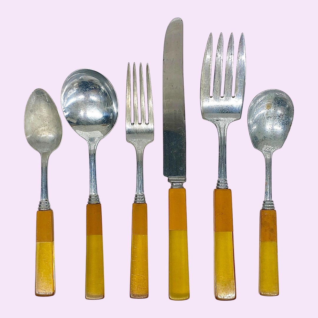 Vintage Silverware Set Retro 1940s Art Deco Bakelite/lucite Handles ...