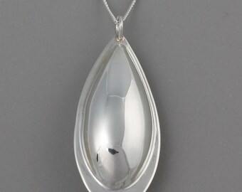 Silver hammered textured pendant | Etsy