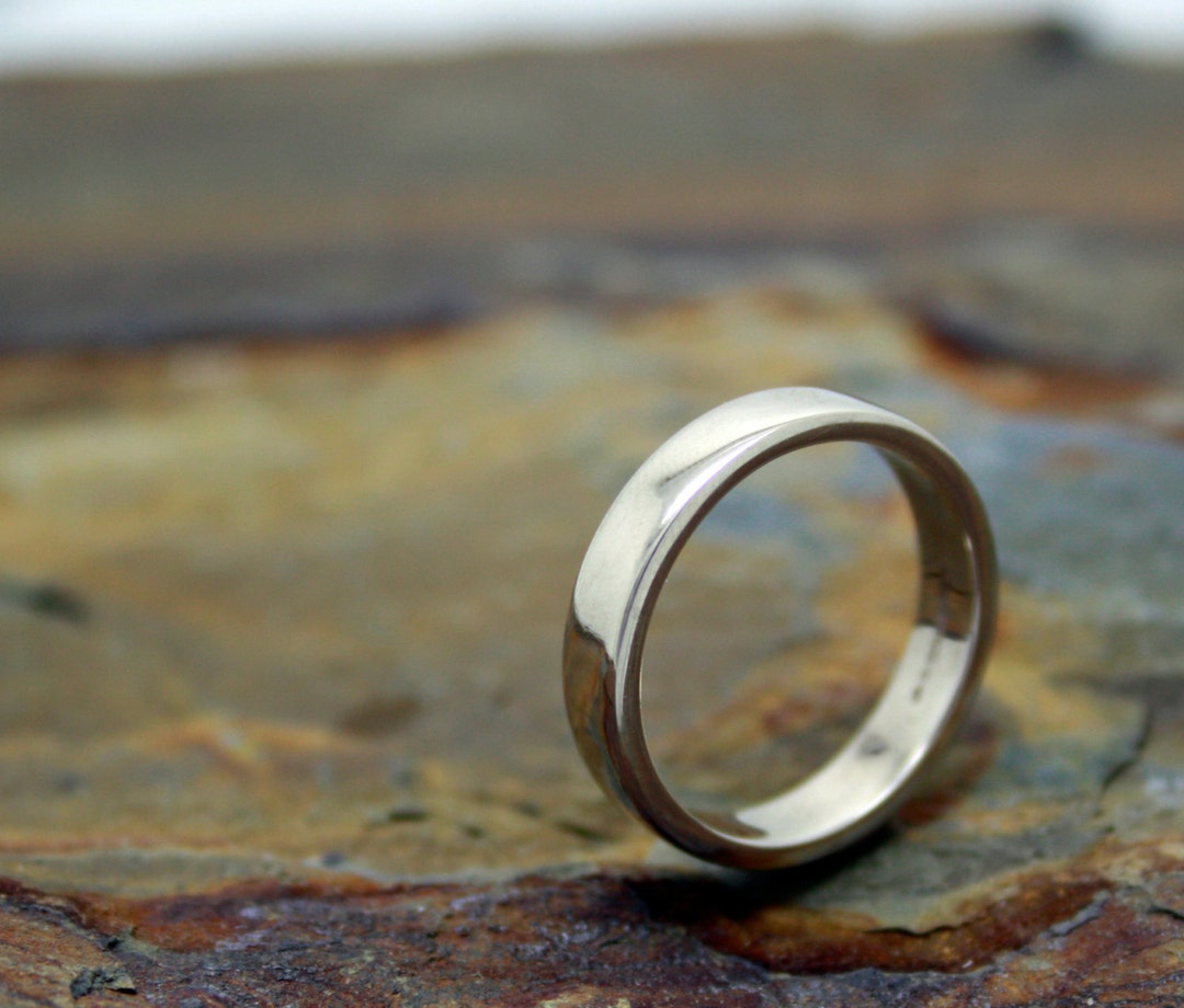 Simple Flat 18K White Gold Wedding Ring - Etsy