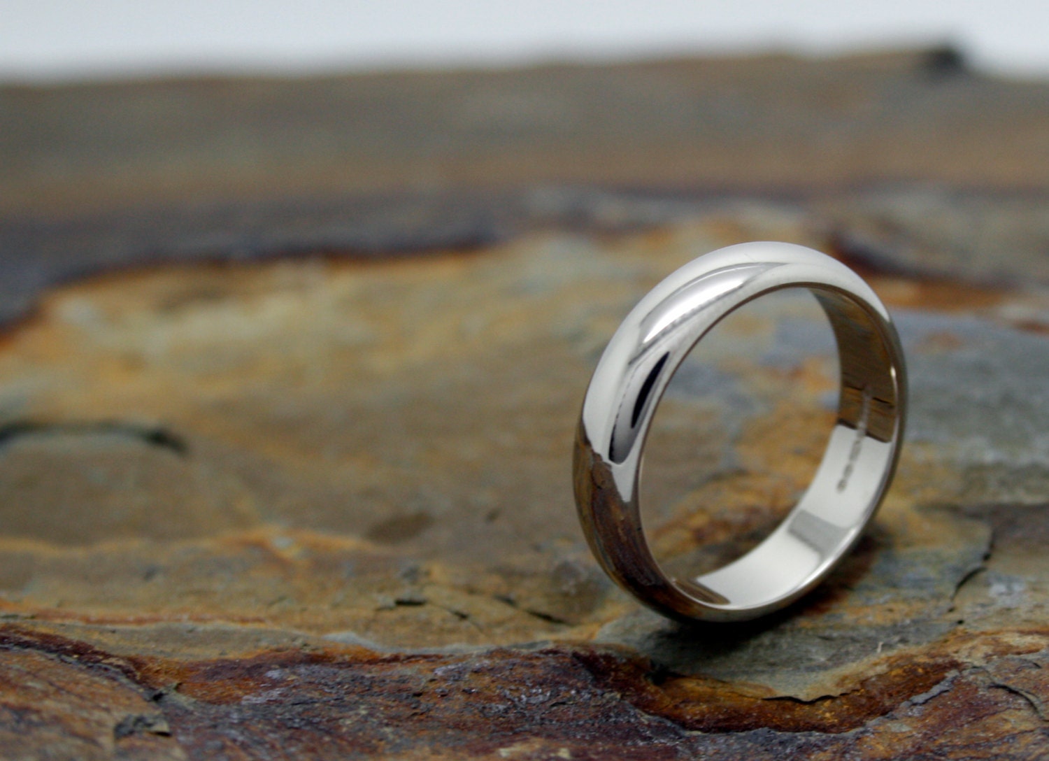 Traditional 18K White Gold Wedding Ring, Simple Elegant and Classic - Etsy