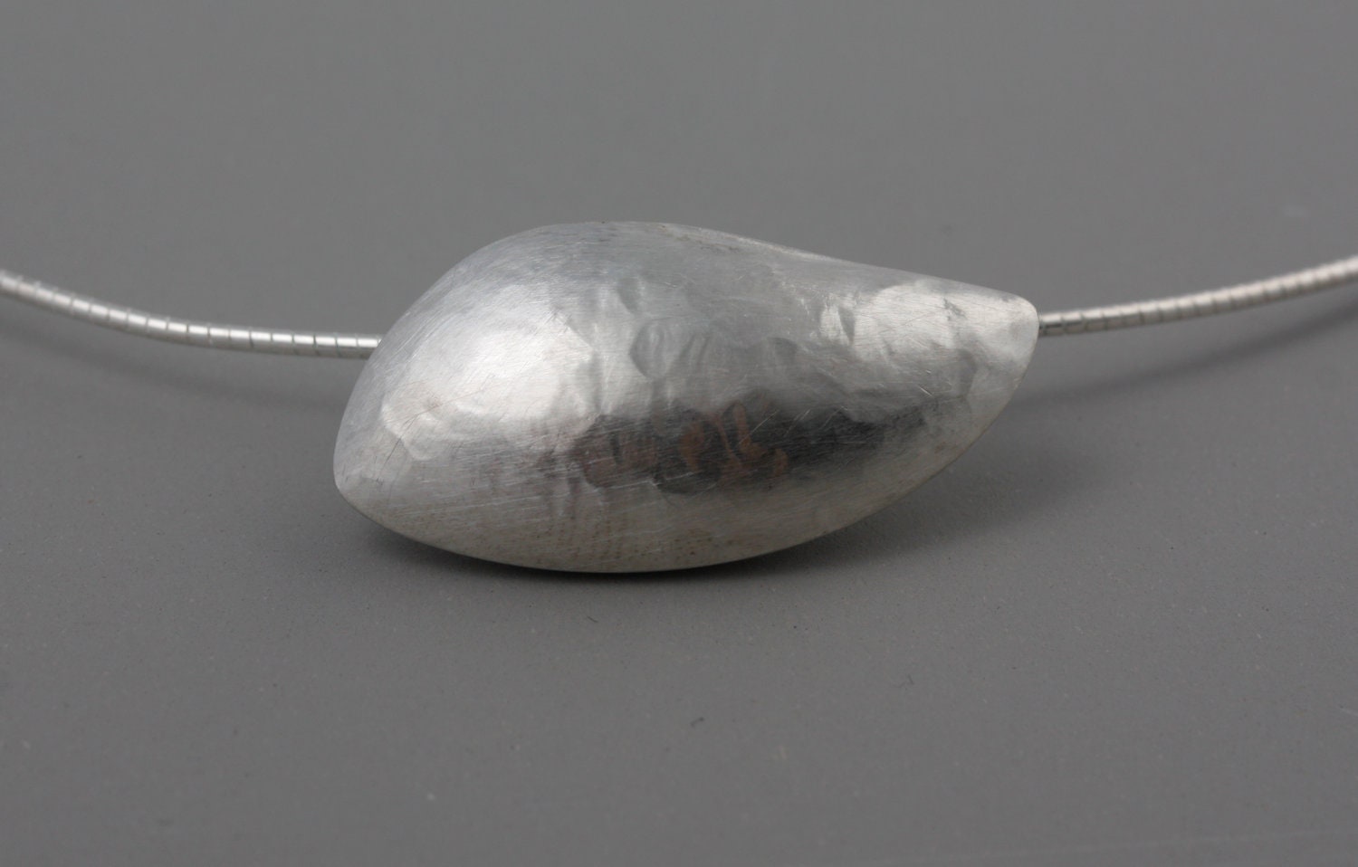 Silver Hammered Textured Pendant - Etsy