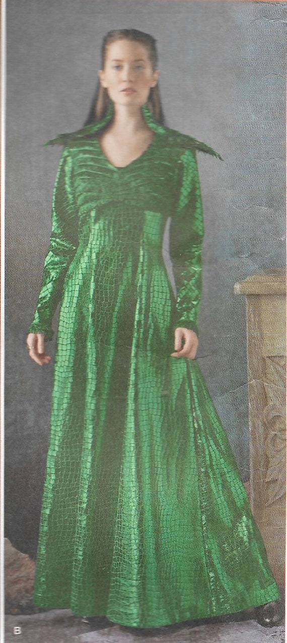 Size 6 8 10 12 Cosplay Wrights Design Andrea Schewe UNCUT 2006 ...