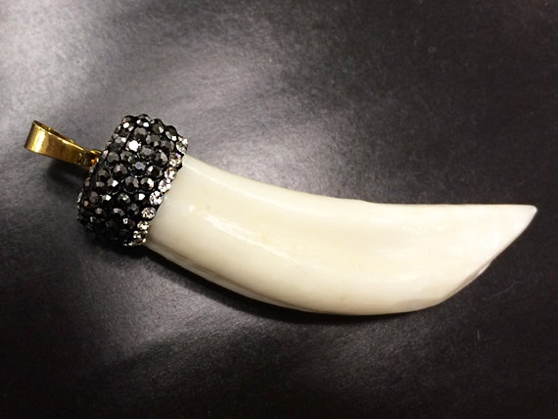 Pave Black Diamond Rhinestone Capped Shell Pendant Cream , 2.50", 65mm ...
