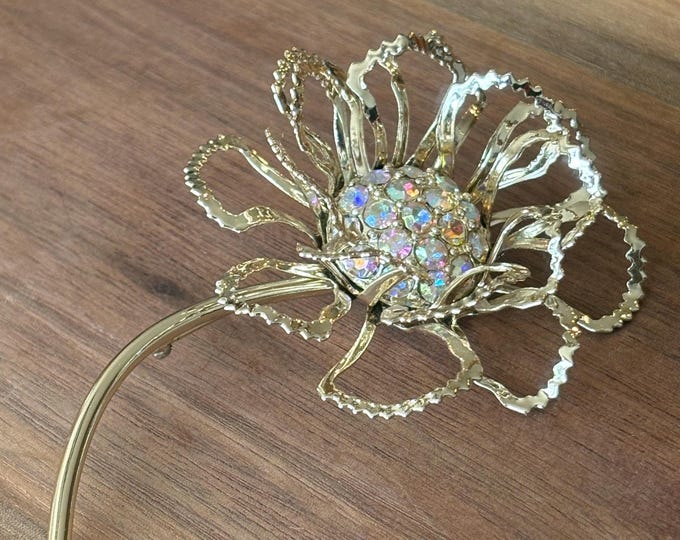 Vintage Sarah Coventry Allusion Flower Brooch Aurora Borealis ...