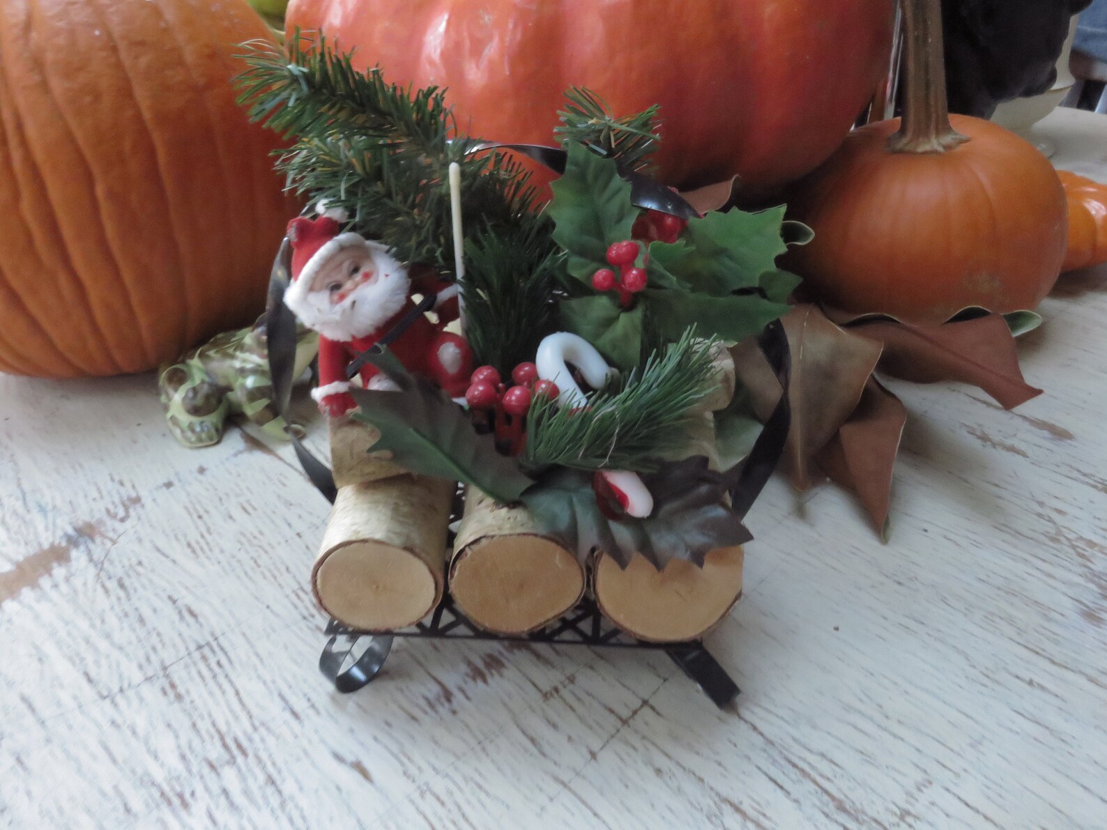 Vintage Christmas Santa White Birch Logs Holly Metal - Etsy