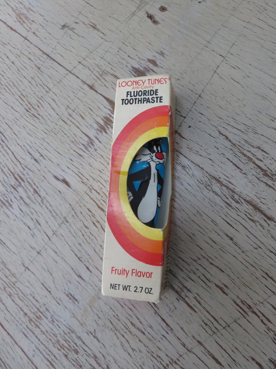 Vintage 1970's Looney Tunes Schmid Fluoride Toothpaste | Etsy
