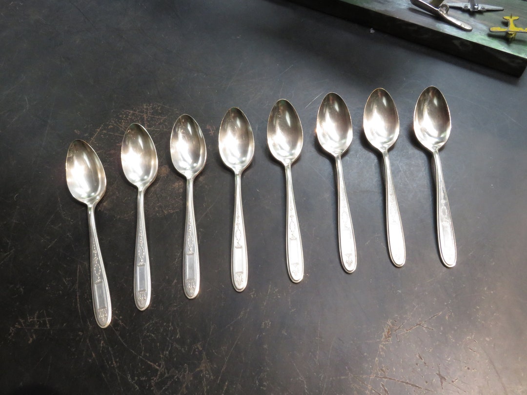 Vintage Lot of 8 Community Plate Grosvenor Tea Spoons Silverware ...