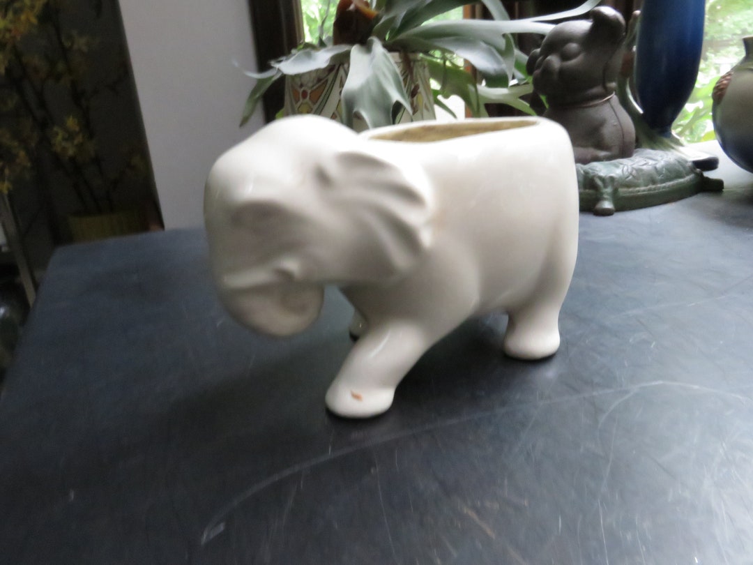 Vintage White Elephant Flower Pot Planter - Etsy