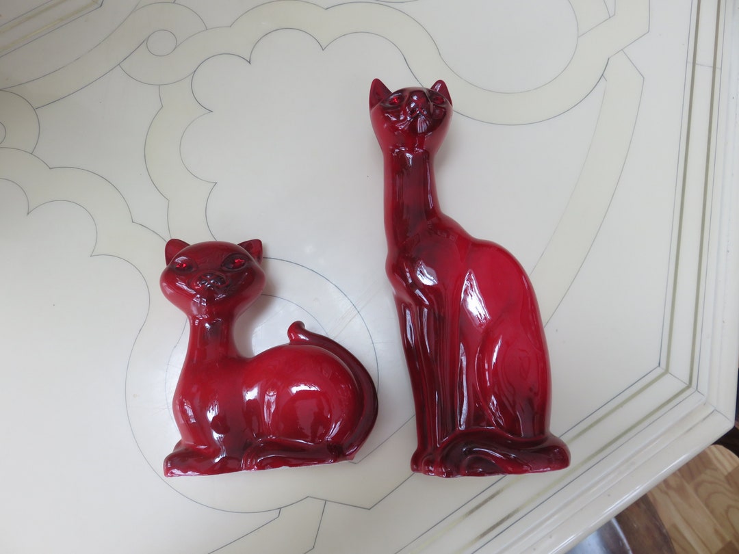 Vintage Lot of 2 Red Cat Figures With Red Plastic Rhinestone Eyes MCM ...