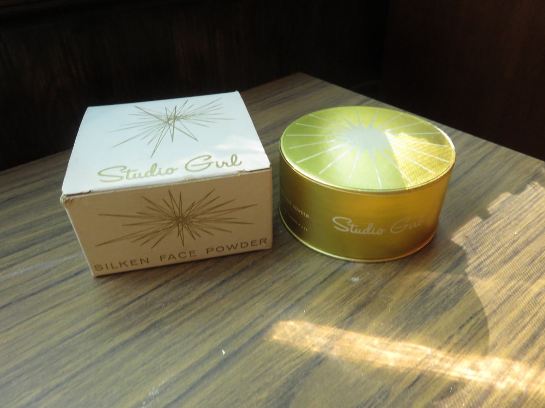 Vintage Studio Girl Silken Face Powder Box Unopened - Etsy