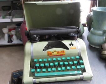 Vintage Collectible Metal 1950s Tom Thumb Junior Toy Typewriter ...