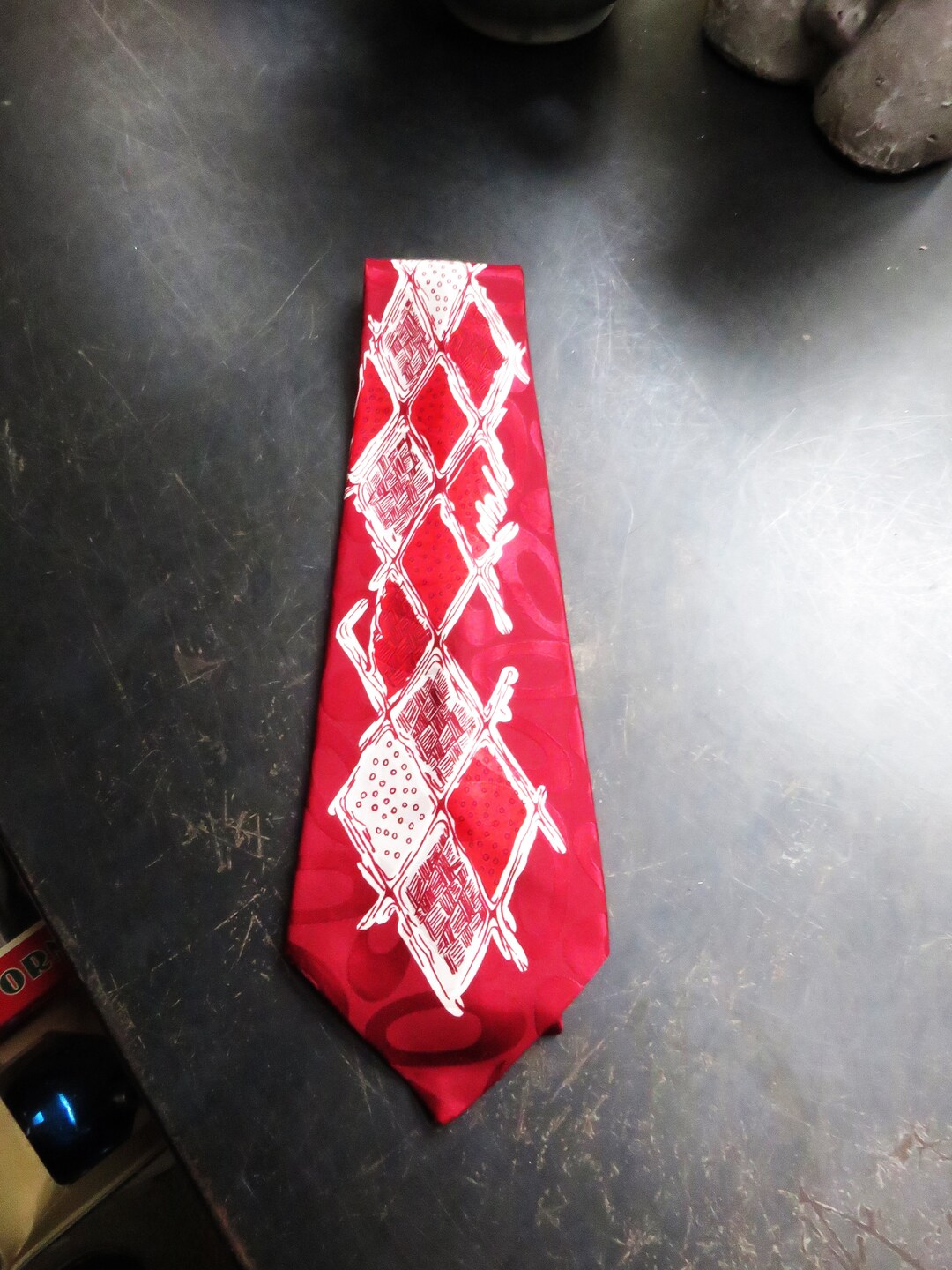 Vintage Men's A Jon Coro Exclusive Abstract Diamond Dobby Haberdashery ...