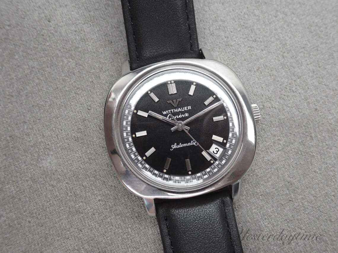 Wittnauer Geneve (longines) 1970's Black & Grey Date Dial Men's Watch ...