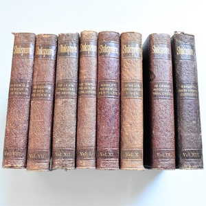 Antique 8 Volume Leather Miniature Handy Volume Shakespeare Set Hamlet ...