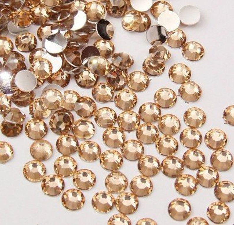 5mm 500 Pieces Round Flat Back 14 Facet Cut Rhinestones ---- Champagne ...