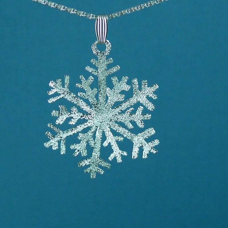Snowflake Pendants - Etsy
