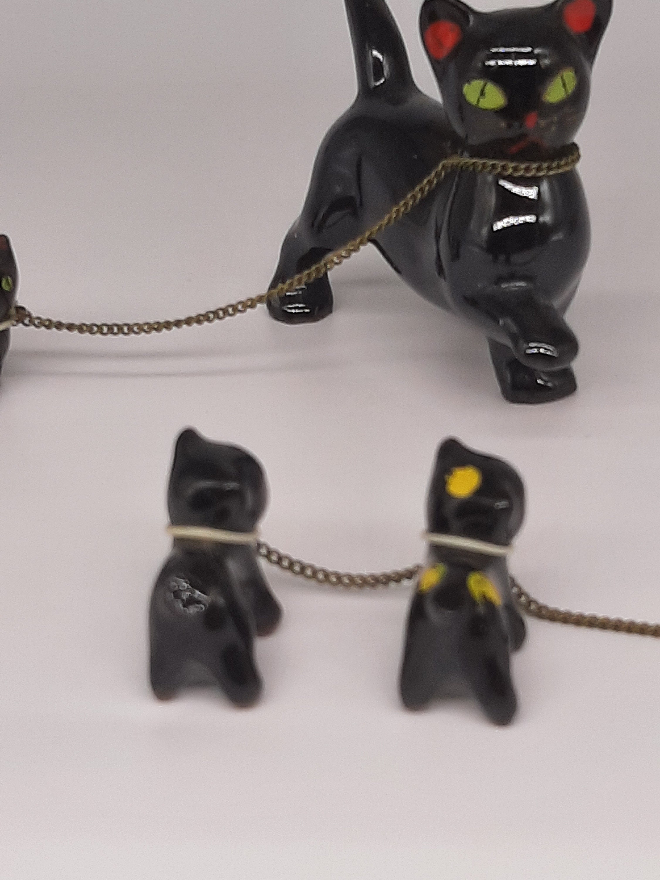 1950s Chained Cat Family - Etsy