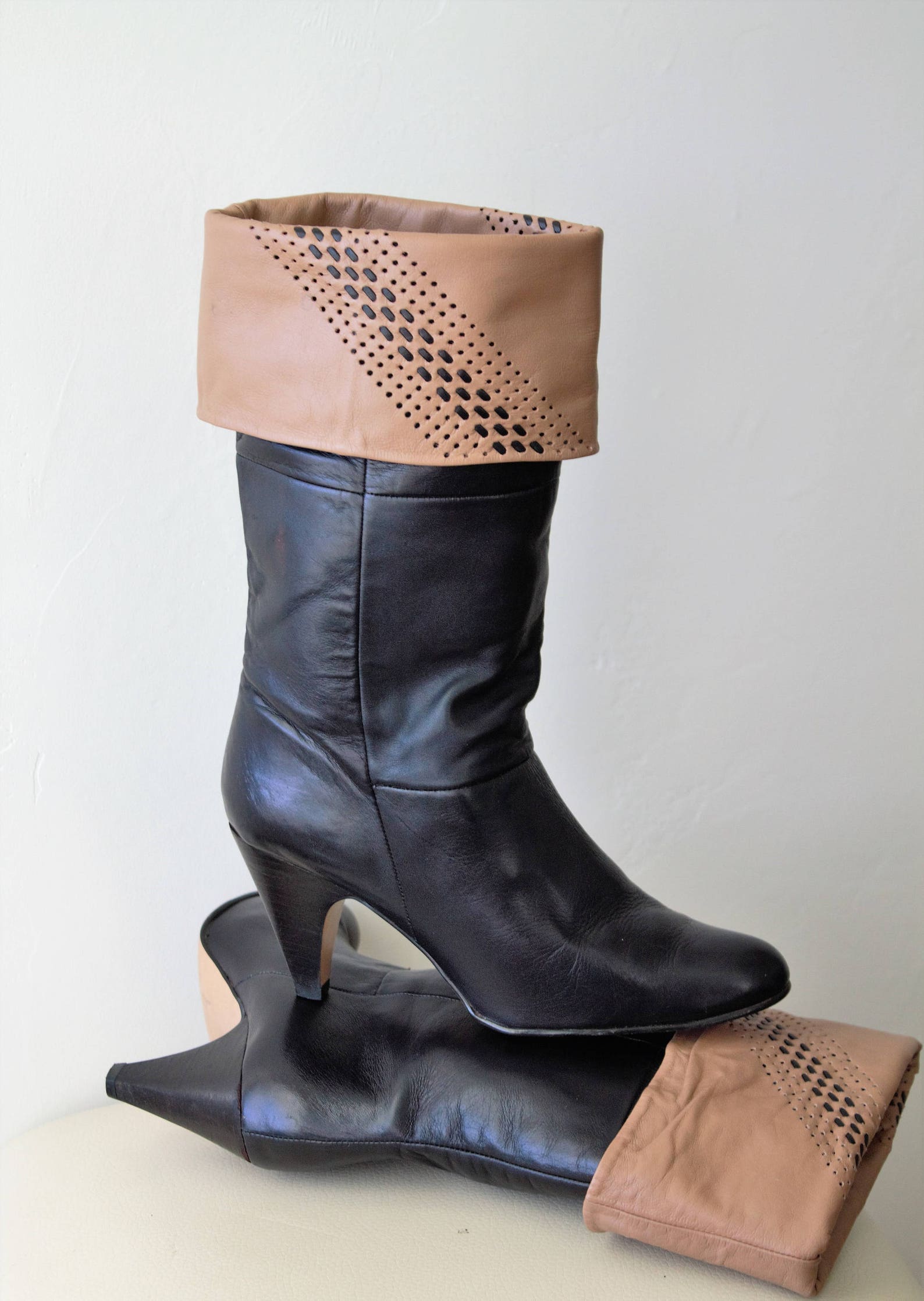 80's Black Boots Women Leather Boots Biege Cuffs Ankle | Etsy