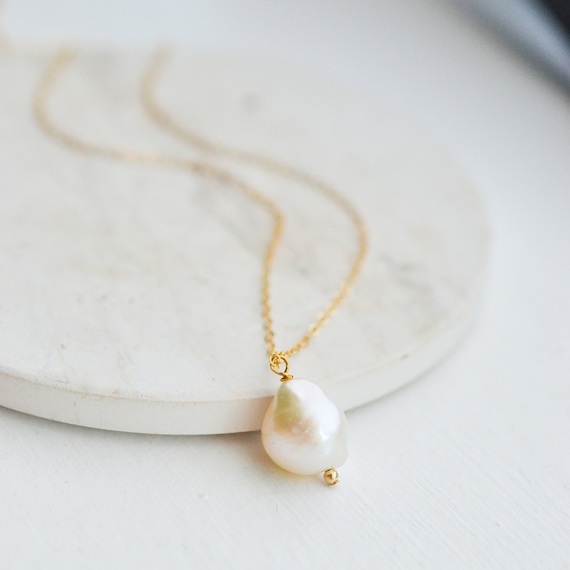 Baroque Pearl Pendant Necklace - Etsy