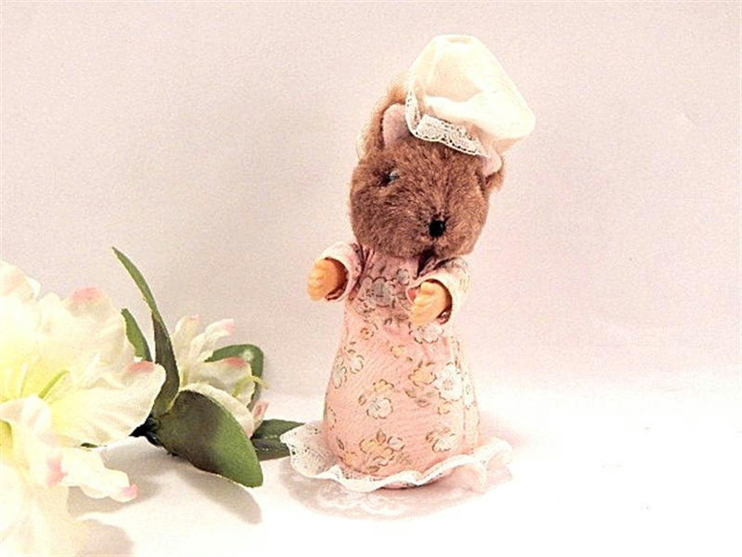 Lady Mouse Plush Stuffed Animal Beatrix Potter Mob Cap Character ...