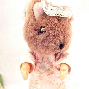 Lady Mouse Plush Stuffed Animal Beatrix Potter Mob Cap Character ...