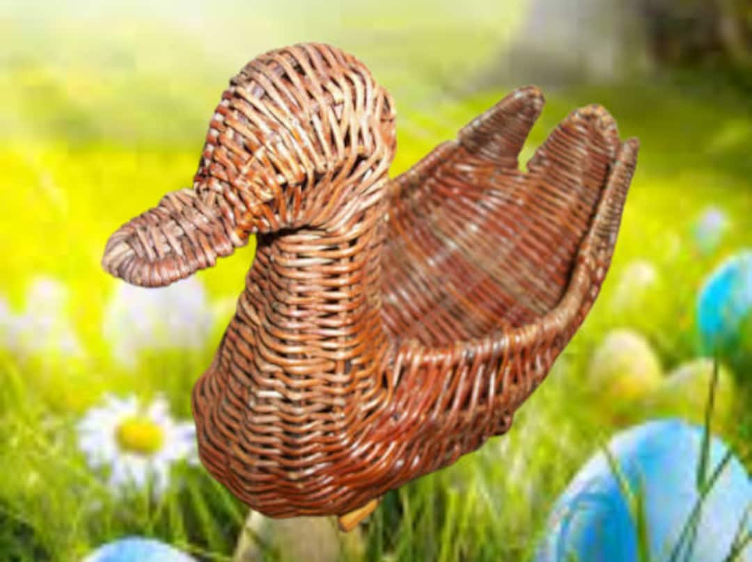 Wicker Duck Basket Brown Rattan Planter Asian Home Decor Vintage 1950s ...