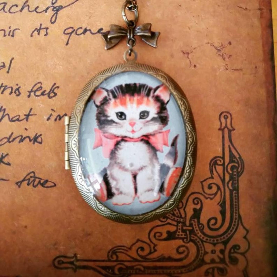 Vintage Style Kitten Cat Cameo Locket - Etsy