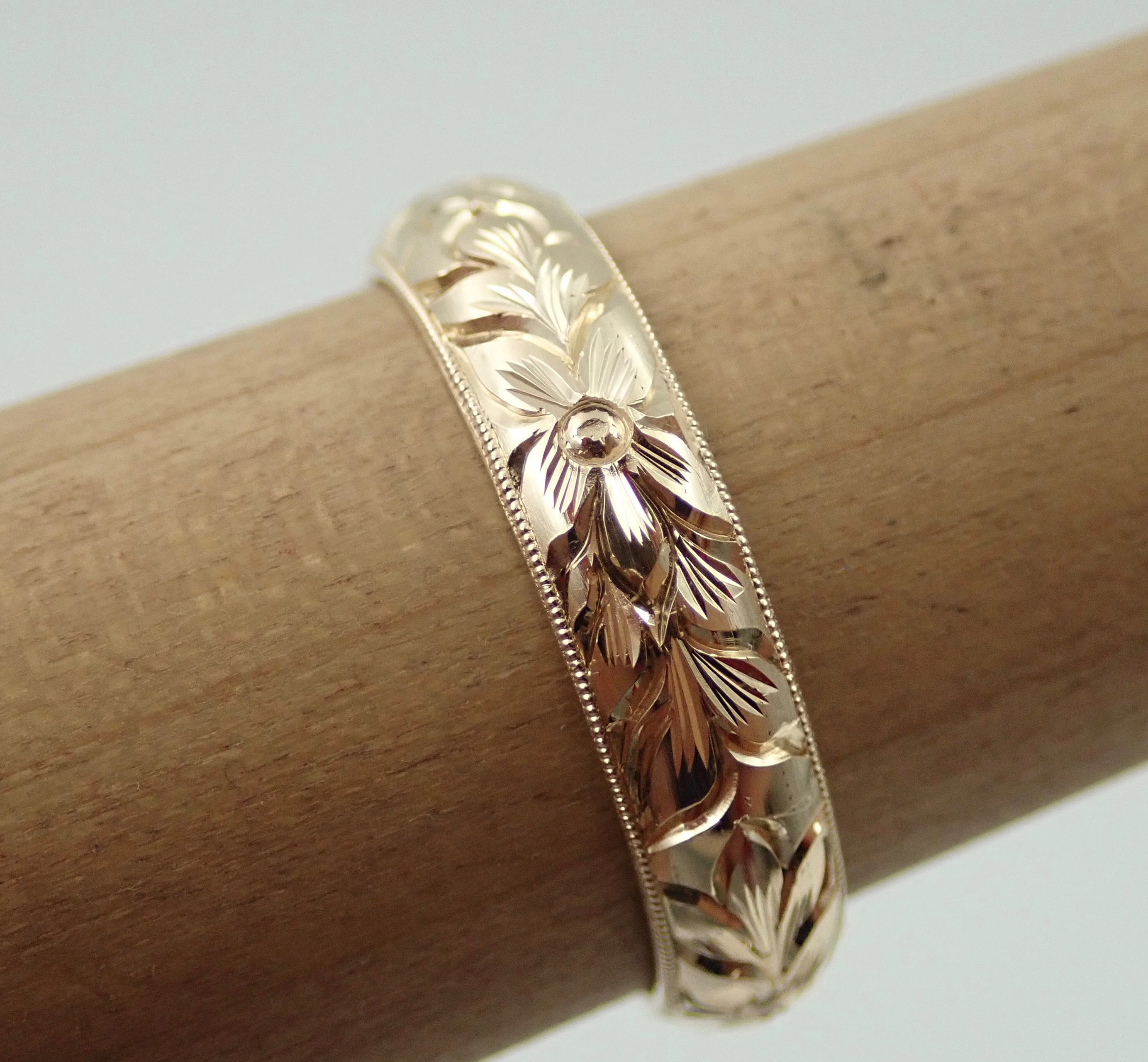 Carved Floral Pattern 14k Yellow Gold Vintage Style Half Round | Etsy