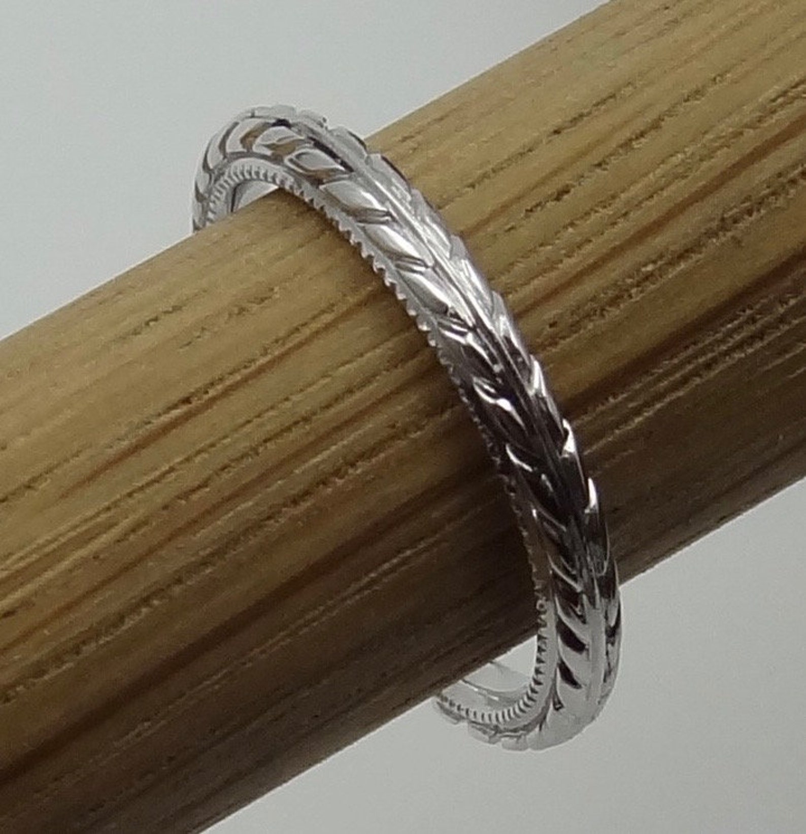 Thin 2 Mm Wide Wheat Pattern Hand Engraved Milgrain Wedding - Etsy