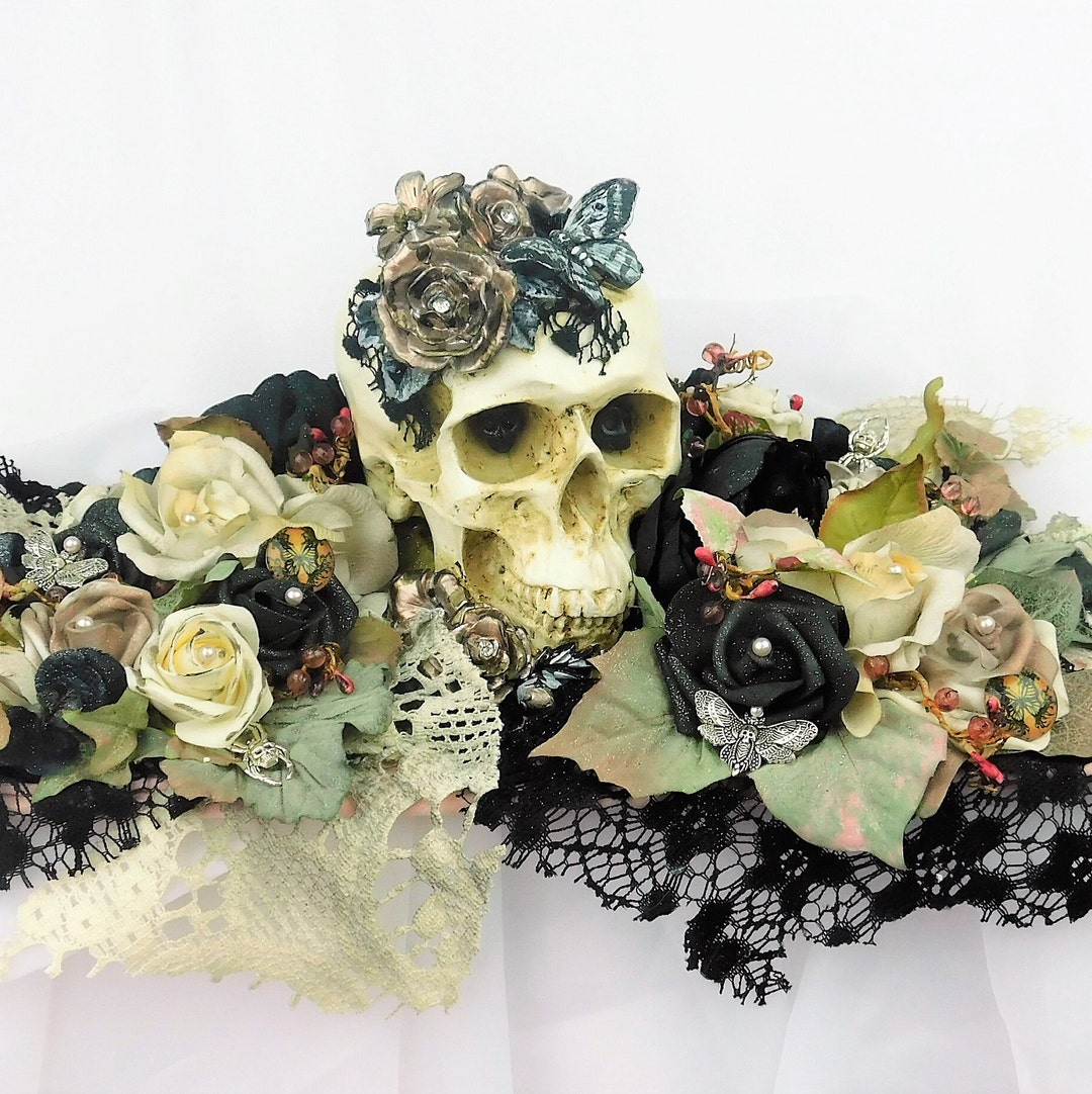 Skulls and Flowers Table Centerpiece-gothic Table Flowers-dark ...